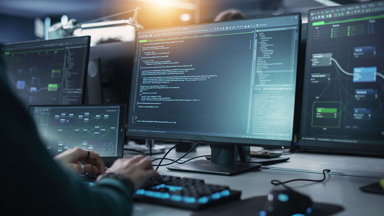 Model-driven Development | 3T - electronics & embedded systems